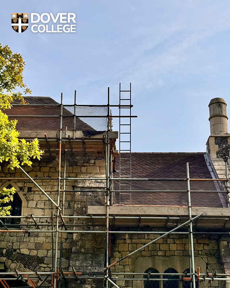 The Gate House Gets A New Roof – The Old Dovorian Club
